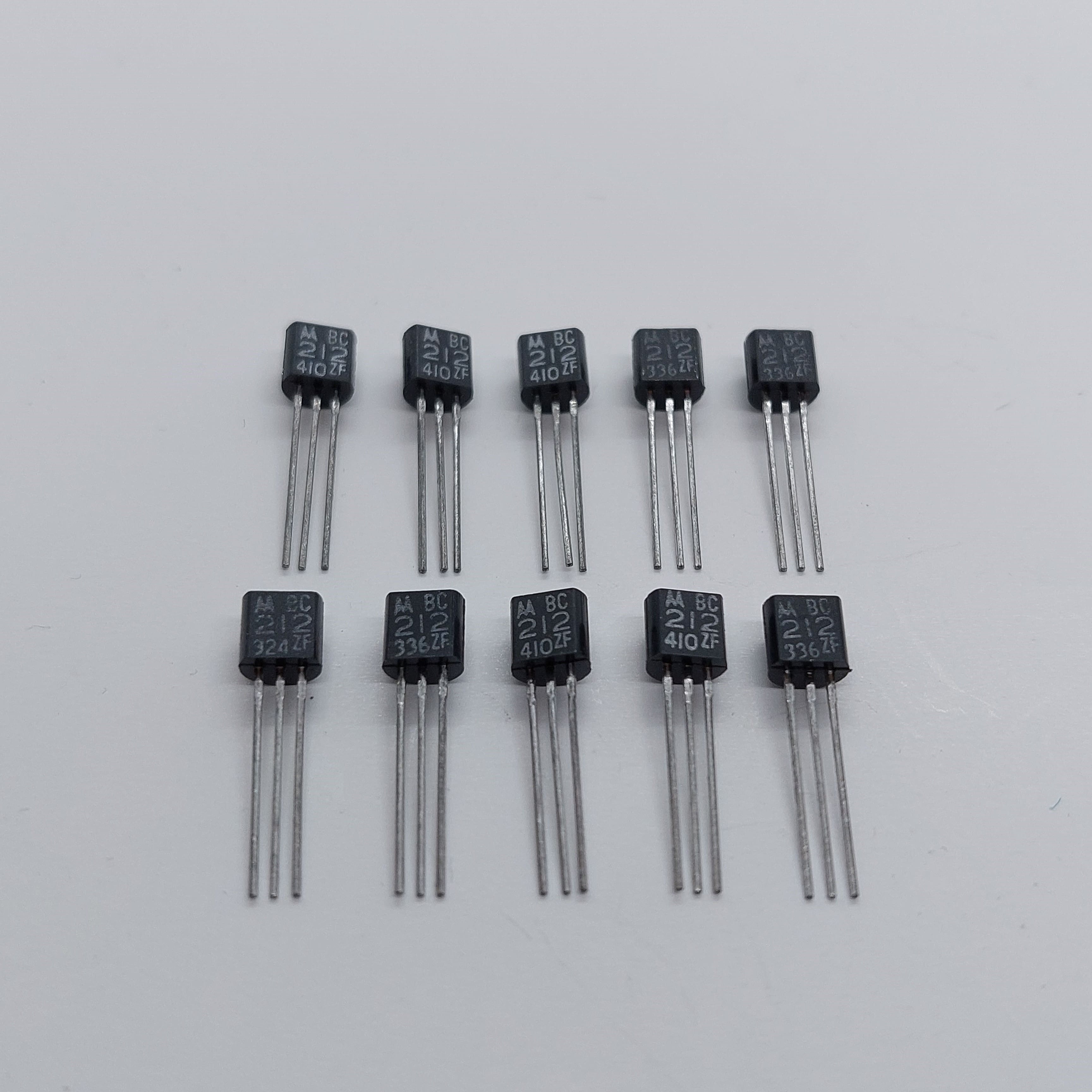 BC212 MOTOROLA PNP 60V 200mA TRANSISTOR X10 PIECES - Langrex
