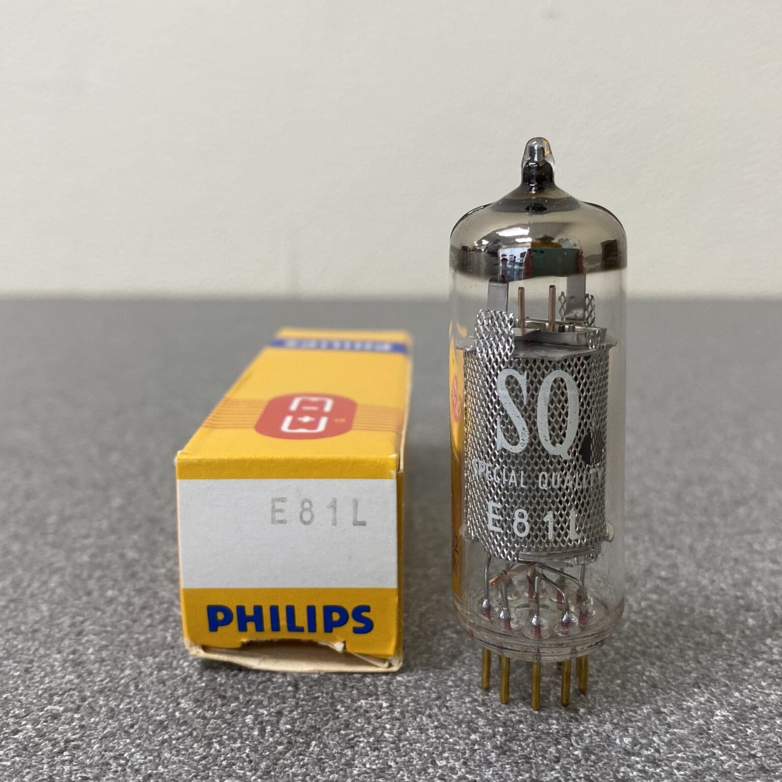 E81L PHILIPS NOS BOXED VALVE/TUBE - Langrex